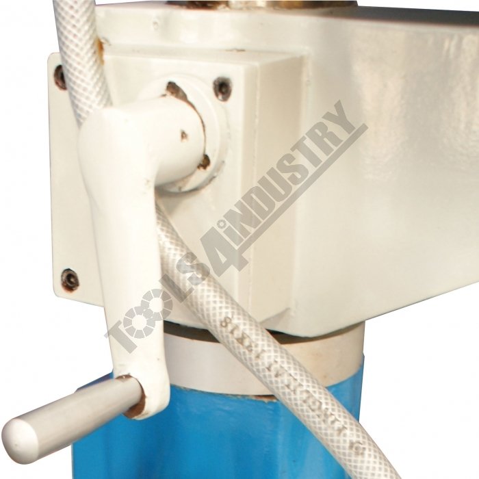 D134 - GHD-20A Industrial 3MT Geared Head Drilling Machine | t4i.com.au