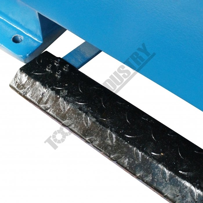 L605D - CL-60B Centre Lathe | t4i.com.au