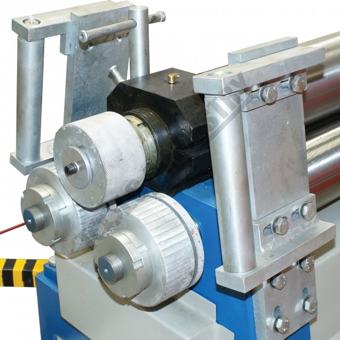 S765 - PR-203 Motorised Plate Curving Rolls | t4i.com.au