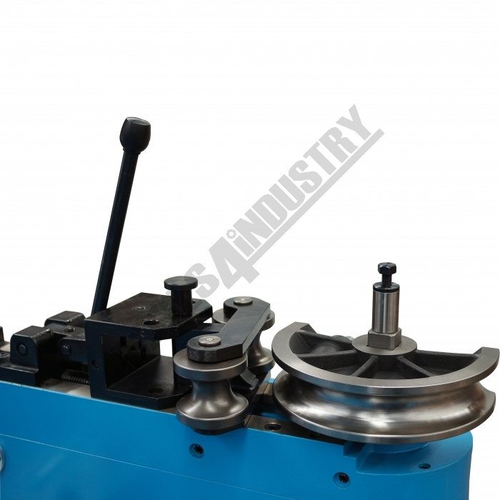 T607 - TB-70 Electric Pipe & Tube Bender - Digital Control, Includes ...